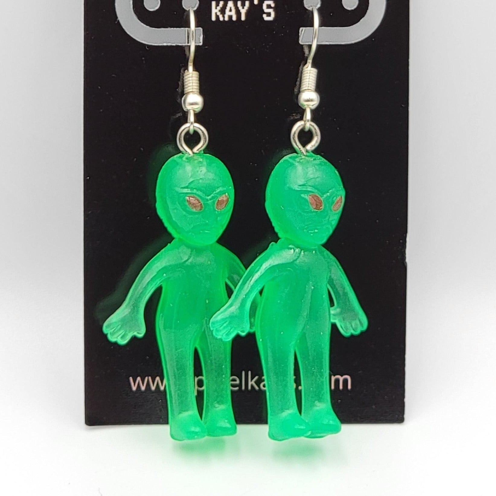 Alien Earrings (Green) – Pixel Kay's